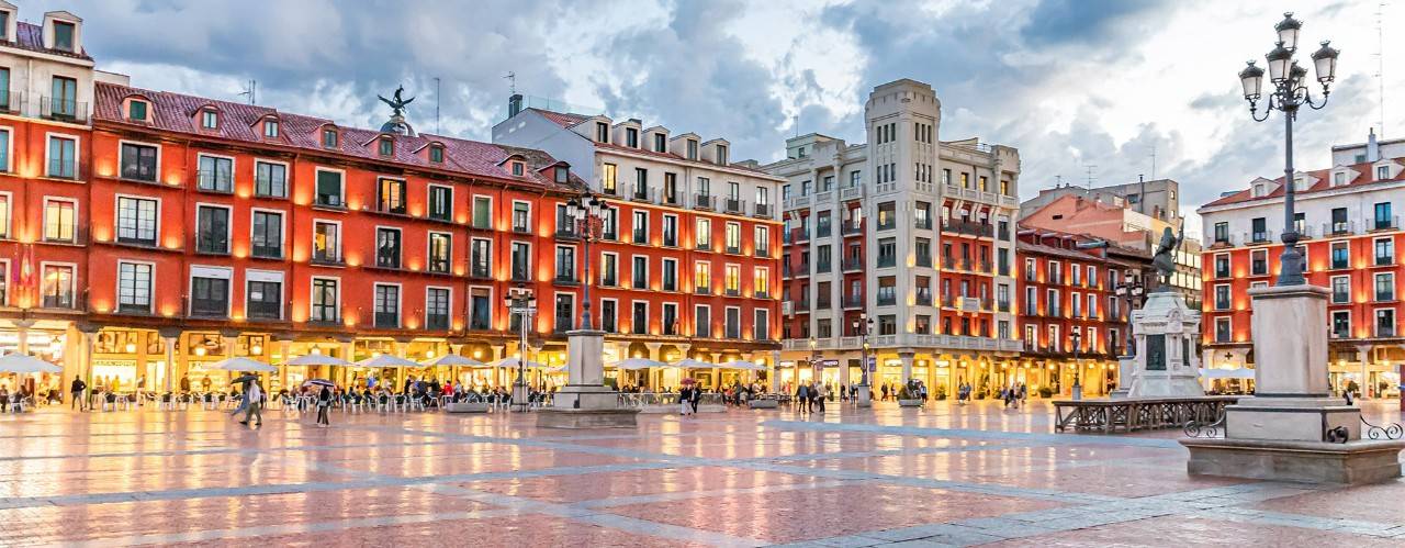 Cheap flights from Chiclayo to Valladolid - Iberia Czech Republic